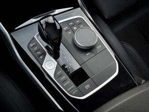 Melns BMW 330 2020 Rīga, ar dzinēja tilpumu 2.00 L un nobraukumu 149 tūkst. km par 24300 €, foto 8 vietnē AUTOMOTO.COM.LV