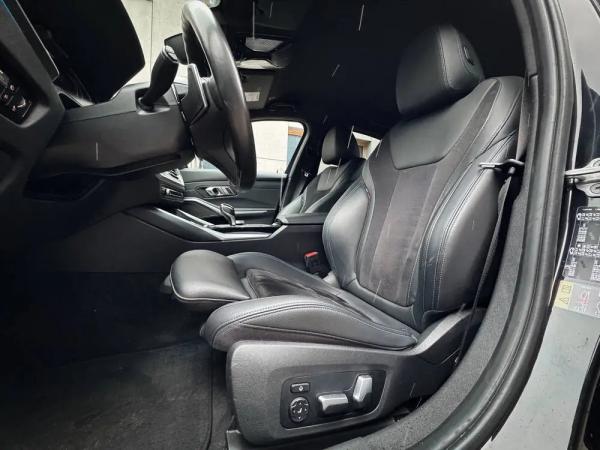 Black BMW 330 2020 in Riga, with an engine capacity of 2.00 L and mileage of 149 thousand km for 24300 €, photo 8 on AUTOMOTO.COM.LV