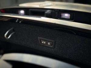 Melns BMW 330 2020 Rīga, ar dzinēja tilpumu 2.00 L un nobraukumu 149 tūkst. km par 24300 €, foto 12 vietnē AUTOMOTO.COM.LV