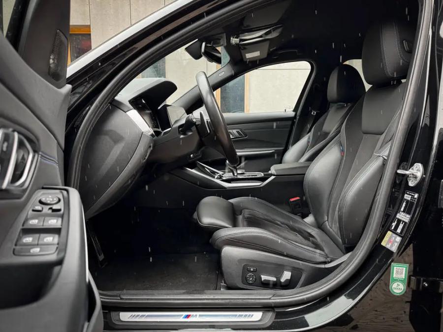 Melns BMW 330 2020 Rīga, ar dzinēja tilpumu 2.00 L un nobraukumu 149 tūkst. km par 24300 €, foto 38 vietnē AUTOMOTO.COM.LV