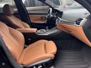 Melns BMW 330 2020 Kauņa, ar dzinēja tilpumu 2.00 L un nobraukumu 60 tūkst. km par 29999 €, foto 10 vietnē AUTOMOTO.COM.LV