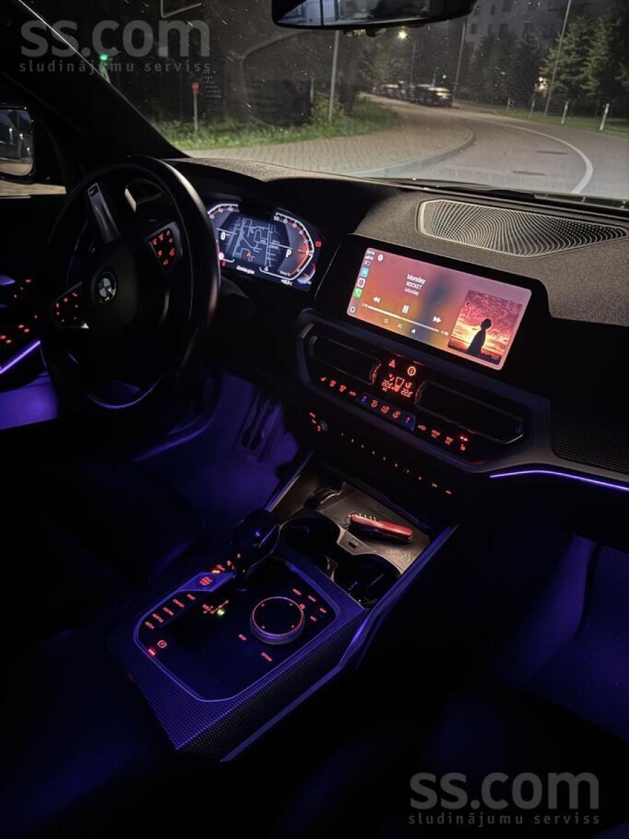 Melns BMW 330 2020 Rīga, ar dzinēja tilpumu 2.00 L un nobraukumu 98 tūkst. km par 31700 €, foto 16 vietnē AUTOMOTO.COM.LV