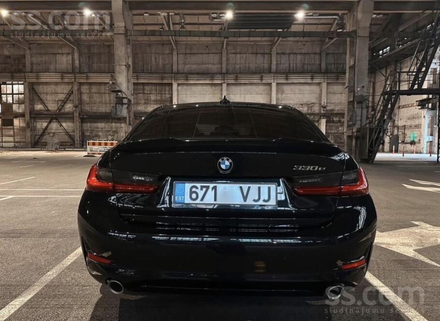 Black BMW 330 2020 in Tallinn, with an engine capacity of 2.00 L and mileage of 80 thousand km for 25000 €, photo 10 on AUTOMOTO.COM.LV