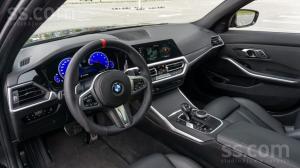 Black BMW 330 2020 in Riga, with an engine capacity of 2.00 L and mileage of 88 thousand km for 28590 €, photo 10 on AUTOMOTO.COM.LV