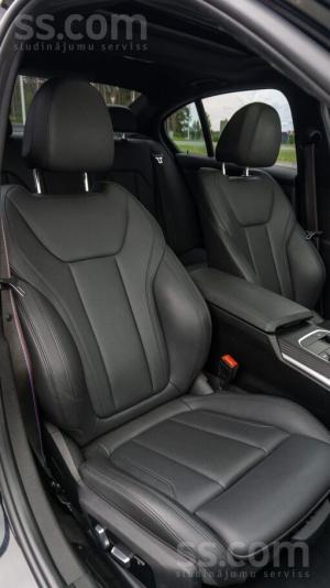 Black BMW 330 2020 in Riga, with an engine capacity of 2.00 L and mileage of 88 thousand km for 28590 €, photo 31 on AUTOMOTO.COM.LV