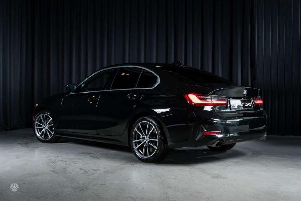 Melns BMW 330 2020 Viļņa, ar dzinēja tilpumu 2.00 L un nobraukumu 113 tūkst. km par 21999 €, foto 7 vietnē AUTOMOTO.COM.LV
