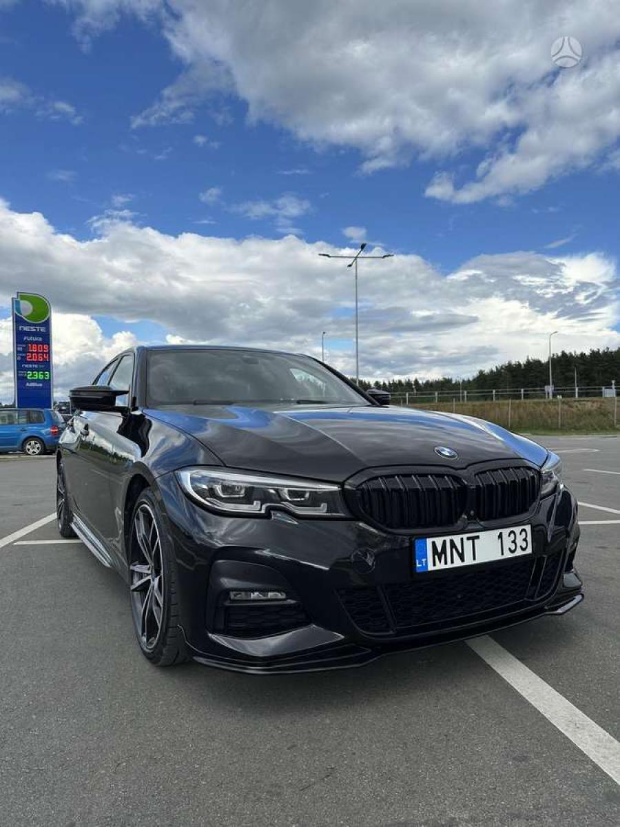 Черный БМВ 330 2020 в Молетай, объемом двигателя 2.00 л и пробегом 150 тыс. км за 24000 €, фото 1 на AUTOMOTO.COM.LV
