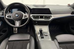 Black BMW 330 2021 in Kaunas, with an engine capacity of 0.00 L and mileage of 53 thousand km for 33719 €, photo 14 on AUTOMOTO.COM.LV