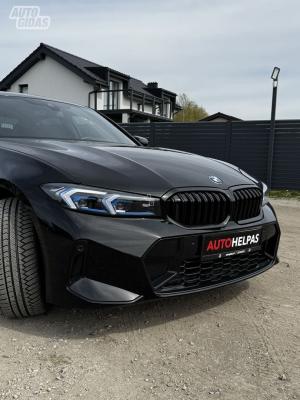 Black BMW 330 2021 in Klaipeda, with an engine capacity of 2.00 L and mileage of 108 thousand km for 24999 €, photo 3 on AUTOMOTO.COM.LV