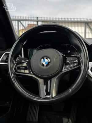 Black BMW 330 2021 in Klaipeda, with an engine capacity of 2.00 L and mileage of 108 thousand km for 24999 €, photo 10 on AUTOMOTO.COM.LV