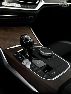 Black BMW 330 2021 in Klaipeda, with an engine capacity of 2.00 L and mileage of 108 thousand km for 24999 €, photo 15 on AUTOMOTO.COM.LV