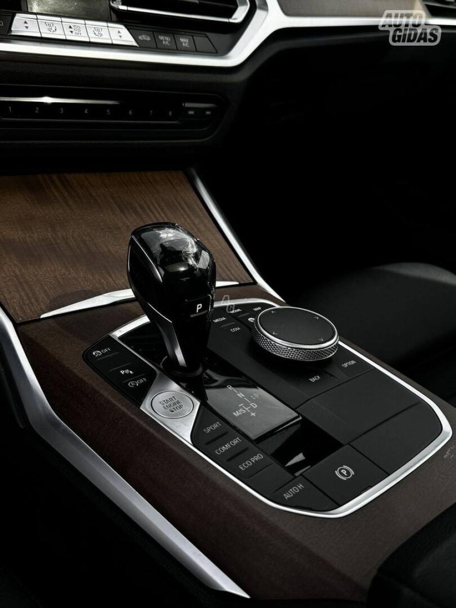 Black BMW 330 2021 in Klaipeda, with an engine capacity of 2.00 L and mileage of 108 thousand km for 24999 €, photo 15 on AUTOMOTO.COM.LV
