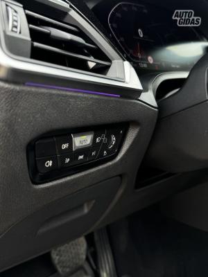 Black BMW 330 2021 in Klaipeda, with an engine capacity of 2.00 L and mileage of 108 thousand km for 24999 €, photo 19 on AUTOMOTO.COM.LV