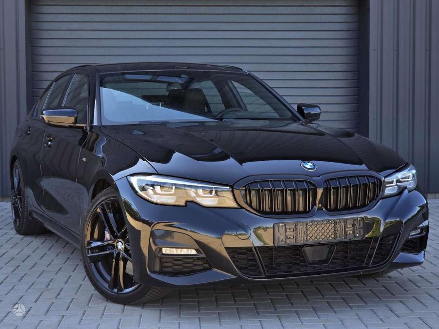 Melns BMW 330 2021 Kauņa, ar dzinēja tilpumu 3.00 L un nobraukumu 198 tūkst. km par 25350 €, foto 4 vietnē AUTOMOTO.COM.LV