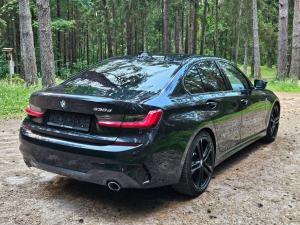 Melns BMW 330 2021 Kauņa, ar dzinēja tilpumu 3.00 L un nobraukumu 198 tūkst. km par 25450 €, foto 6 vietnē AUTOMOTO.COM.LV