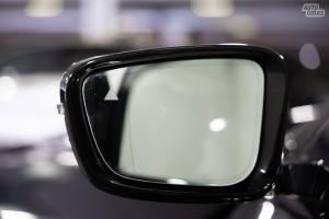 Black BMW 330 2021 in Vilnius, with an engine capacity of 2.00 L and mileage of 119 thousand km for 30556 €, photo 9 on AUTOMOTO.COM.LV
