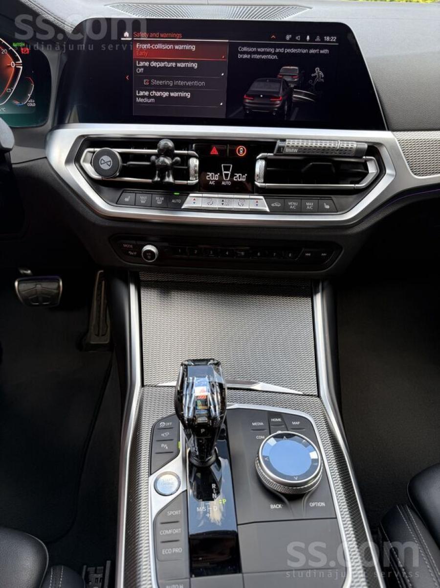 Black BMW 330 2021 in Bauska, with an engine capacity of 3.00 L and mileage of 48 thousand km for 35777 €, photo 20 on AUTOMOTO.COM.LV