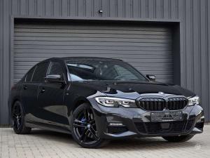 Black BMW 330 2021 in Kaunas, with an engine capacity of 3.00 L and mileage of 198 thousand km for 25650 €, photo 8 on AUTOMOTO.COM.LV