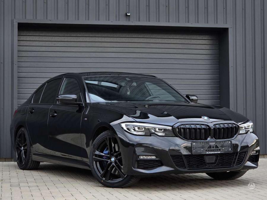 Black BMW 330 2021 in Kaunas, with an engine capacity of 3.00 L and mileage of 198 thousand km for 25650 €, photo 8 on AUTOMOTO.COM.LV