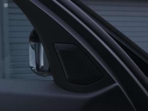 Black BMW 330 2021 in Kaunas, with an engine capacity of 3.00 L and mileage of 198 thousand km for 25650 €, photo 20 on AUTOMOTO.COM.LV