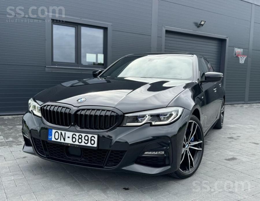 Black BMW 330 2021 in Riga, with an engine capacity of 2.00 L and mileage of 171 thousand km for 27500 €, photo 1 on AUTOMOTO.COM.LV