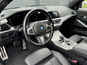 Black BMW 330 2021 in Riga, with an engine capacity of 2.00 L and mileage of 171 thousand km for 27500 €, photo 9 on AUTOMOTO.COM.LV