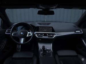 Melns BMW 330 2021 Kauņa, ar dzinēja tilpumu 3.00 L un nobraukumu 198 tūkst. km par 25650 €, foto 3 vietnē AUTOMOTO.COM.LV