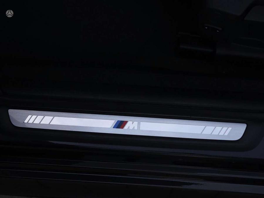 Melns BMW 330 2021 Kauņa, ar dzinēja tilpumu 3.00 L un nobraukumu 198 tūkst. km par 25650 €, foto 11 vietnē AUTOMOTO.COM.LV