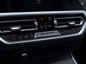 Melns BMW 330 2021 Kauņa, ar dzinēja tilpumu 3.00 L un nobraukumu 198 tūkst. km par 25650 €, foto 26 vietnē AUTOMOTO.COM.LV