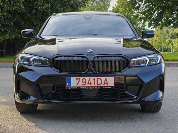 BMW 330 2021 Plungė vietnē Melns BMW 330 2021 Plungė, ar dzinēja tilpumu 2.00 L un nobraukumu 95 tūkst. km par 24000 €, foto 1 vietnē AUTOMOTO.COM.LV