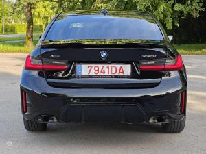 Black BMW 330 2021 in Plunge, with an engine capacity of 2.00 L and mileage of 95 thousand km for 24000 €, photo 10 on AUTOMOTO.COM.LV