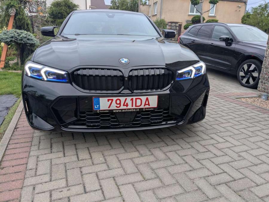Black BMW 330 2021 in Plunge, with an engine capacity of 2.00 L and mileage of 95 thousand km for 24000 €, photo 30 on AUTOMOTO.COM.LV