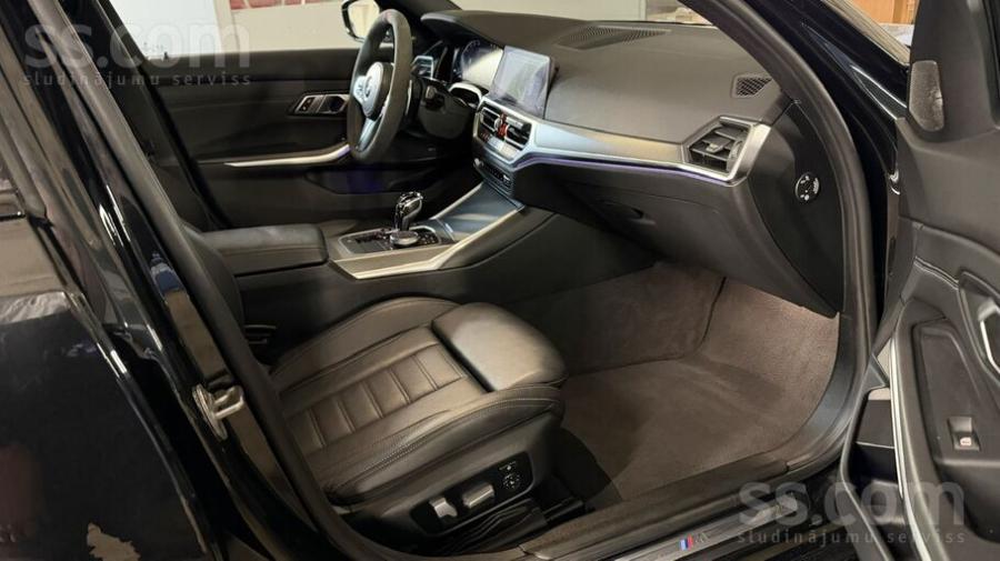 Melns BMW 330 2021 Rīga, ar dzinēja tilpumu 3.00 L un nobraukumu 51 tūkst. km par 34900 €, foto 14 vietnē AUTOMOTO.COM.LV