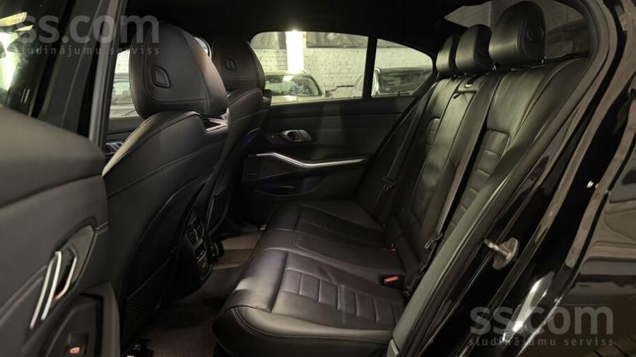 Melns BMW 330 2021 Rīga, ar dzinēja tilpumu 3.00 L un nobraukumu 51 tūkst. km par 34900 €, foto 16 vietnē AUTOMOTO.COM.LV