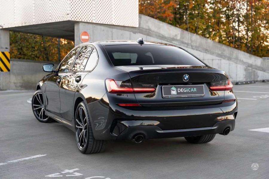Melns BMW 330 2021 Kauņa, ar dzinēja tilpumu 2.00 L un nobraukumu 78 tūkst. km par 33000 €, foto 5 vietnē AUTOMOTO.COM.LV