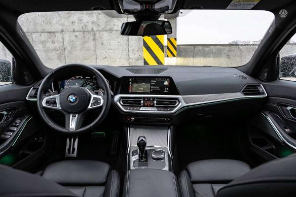 BMW 330 2021 Kauņa vietnē Melns BMW 330 2021 Kauņa, ar dzinēja tilpumu 2.00 L un nobraukumu 78 tūkst. km par 33000 €, foto 9 vietnē AUTOMOTO.COM.LV