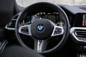 Melns BMW 330 2021 Kauņa, ar dzinēja tilpumu 2.00 L un nobraukumu 78 tūkst. km par 33000 €, foto 14 vietnē AUTOMOTO.COM.LV