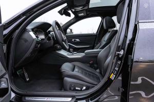 Melns BMW 330 2021 Kauņa, ar dzinēja tilpumu 2.00 L un nobraukumu 78 tūkst. km par 33000 €, foto 15 vietnē AUTOMOTO.COM.LV