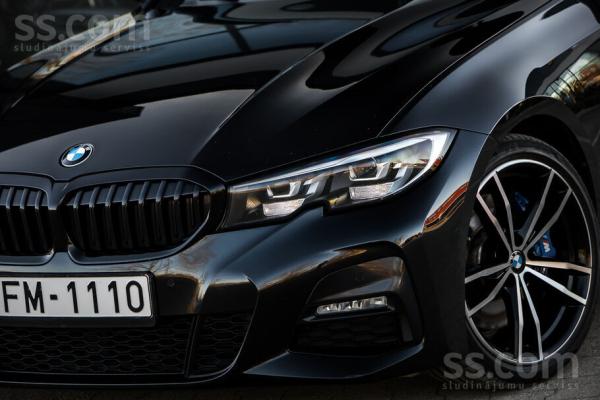 Black BMW 330 2022 in Jelgava, with an engine capacity of 2.00 L and mileage of 109 thousand km for 34400 €, photo 4 on AUTOMOTO.COM.LV