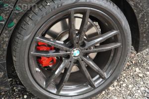 Black BMW 330 2022 in Riga, with an engine capacity of 2.00 L and mileage of 70 thousand km for 37990 €, photo 23 on AUTOMOTO.COM.LV