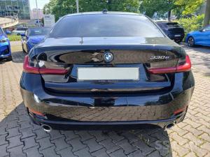 Melns BMW 330 2023 Rīga, ar dzinēja tilpumu 2.00 L un nobraukumu 51 tūkst. km par 33000 €, foto 12 vietnē AUTOMOTO.COM.LV