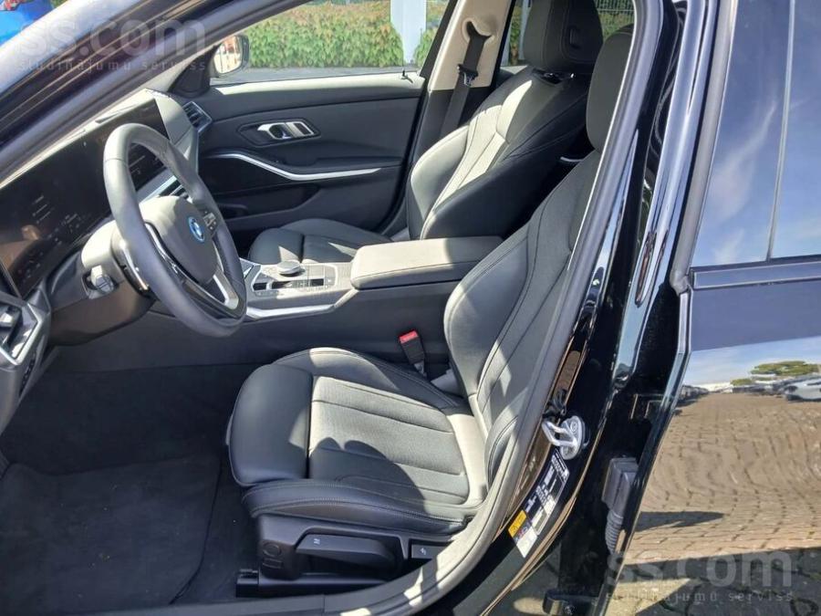 Melns BMW 330 2023 Rīga, ar dzinēja tilpumu 2.00 L un nobraukumu 51 tūkst. km par 33000 €, foto 19 vietnē AUTOMOTO.COM.LV