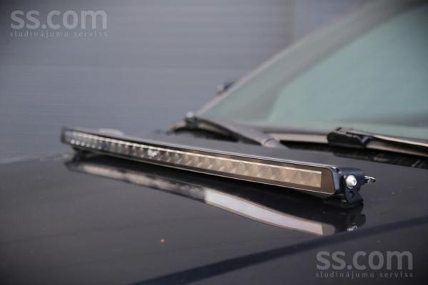 Black BMW 330 2000 in Riga, with an engine capacity of 3.00 L and mileage of 0 thousand km for 2000 €, photo 3 on AUTOMOTO.COM.LV