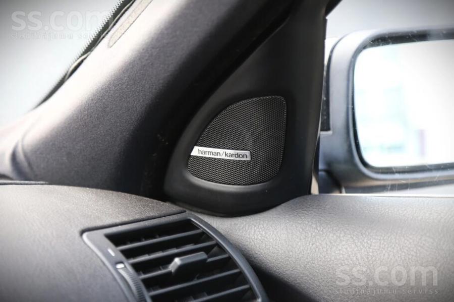 Melns BMW 330 2000 Rīga, ar dzinēja tilpumu 3.00 L un nobraukumu 0 tūkst. km par 2000 €, foto 10 vietnē AUTOMOTO.COM.LV
