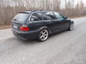 Melns BMW 330 2000 Rīga, ar dzinēja tilpumu 3.00 L un nobraukumu 433 tūkst. km par 2350 €, foto 10 vietnē AUTOMOTO.COM.LV