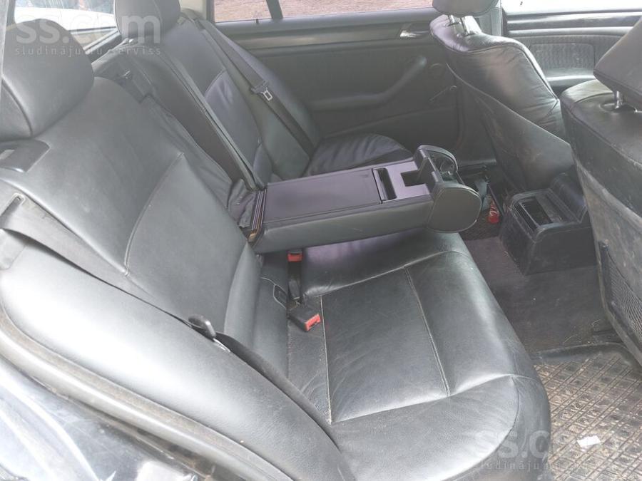 Melns BMW 330 2000 Rīga, ar dzinēja tilpumu 3.00 L un nobraukumu 433 tūkst. km par 2350 €, foto 14 vietnē AUTOMOTO.COM.LV