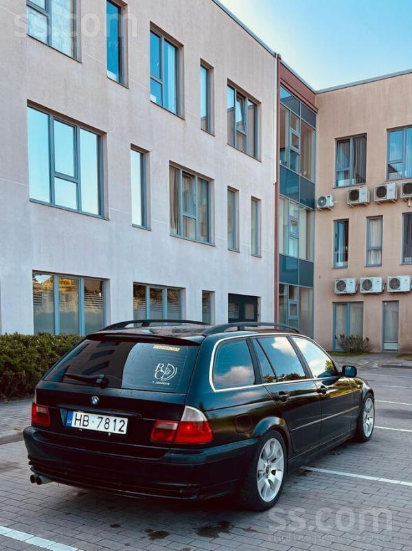 Black BMW 330 2001 in Jelgava, with an engine capacity of 3.00 L and mileage of 0 thousand km for 7500 €, photo 4 on AUTOMOTO.COM.LV