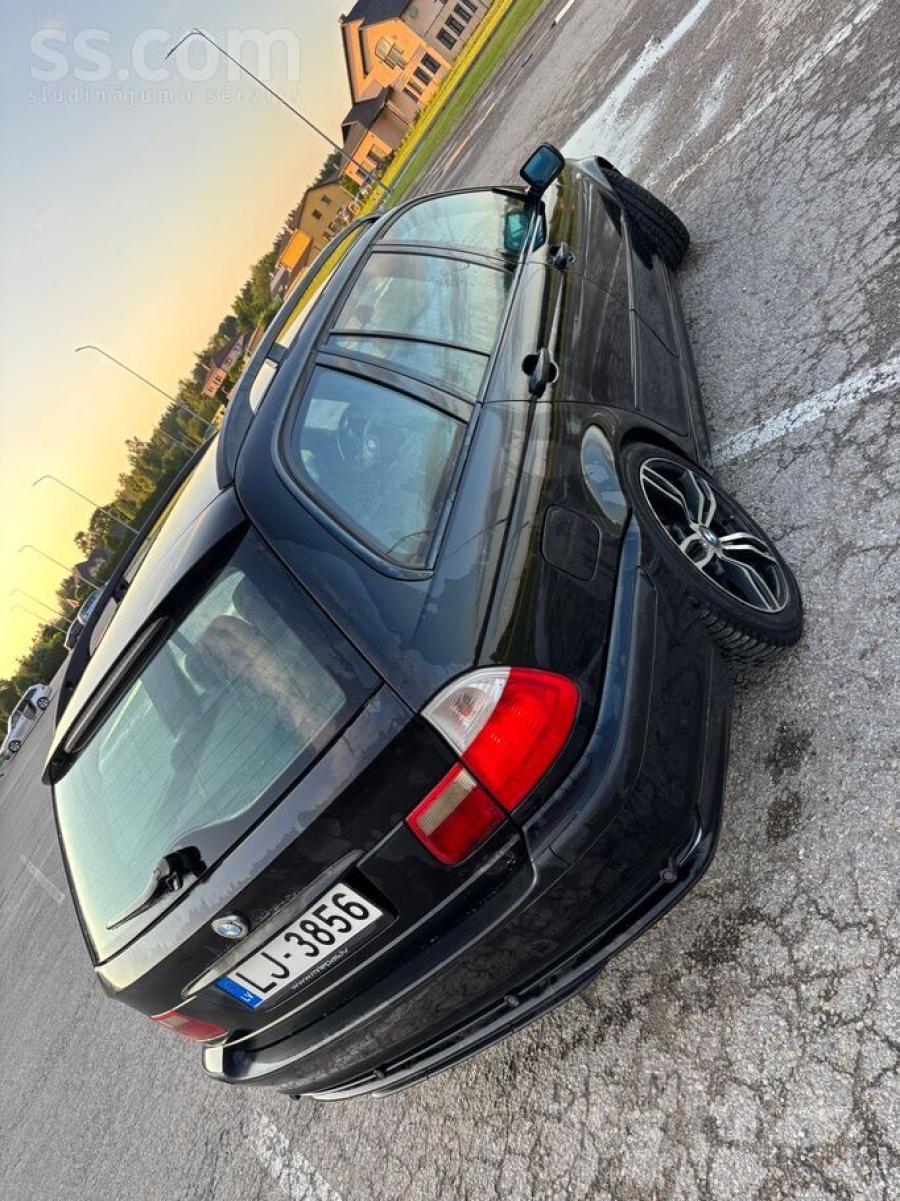 Black BMW 330 2001 in Aizkraukle, with an engine capacity of 3.00 L and mileage of 390 thousand km for 1800 €, photo 3 on AUTOMOTO.COM.LV