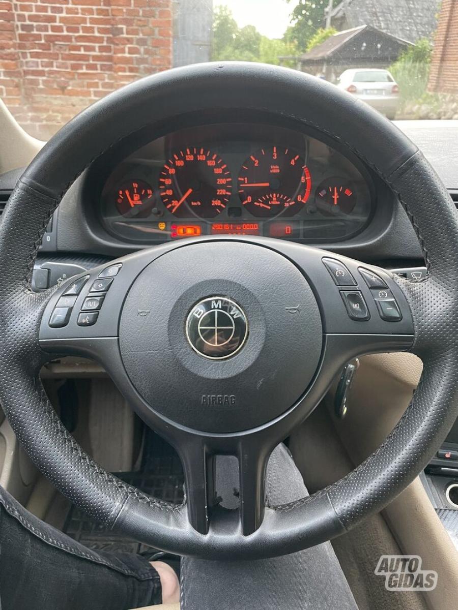 Melns BMW 330 2001 Viļņa, ar dzinēja tilpumu 2.90 L un nobraukumu 290 tūkst. km par 1600 €, foto 10 vietnē AUTOMOTO.COM.LV