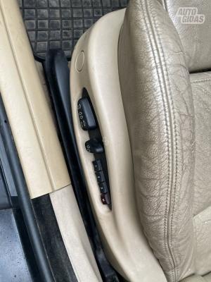 Melns BMW 330 2001 Viļņa, ar dzinēja tilpumu 2.90 L un nobraukumu 290 tūkst. km par 1600 €, foto 14 vietnē AUTOMOTO.COM.LV